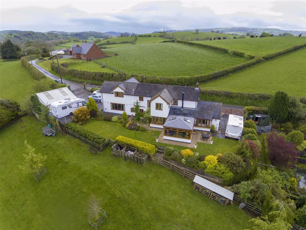 Minffordd, Llangyniew, Welshpool, SY21 0JT | Estate Agents & Auctioneers